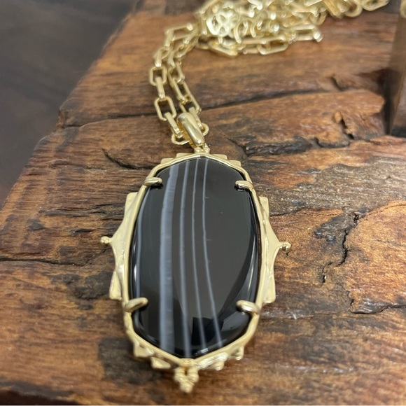 Kendra Scott | Jewelry | Nwt Baroque Ella Gold Long Pendant Necklace In ...